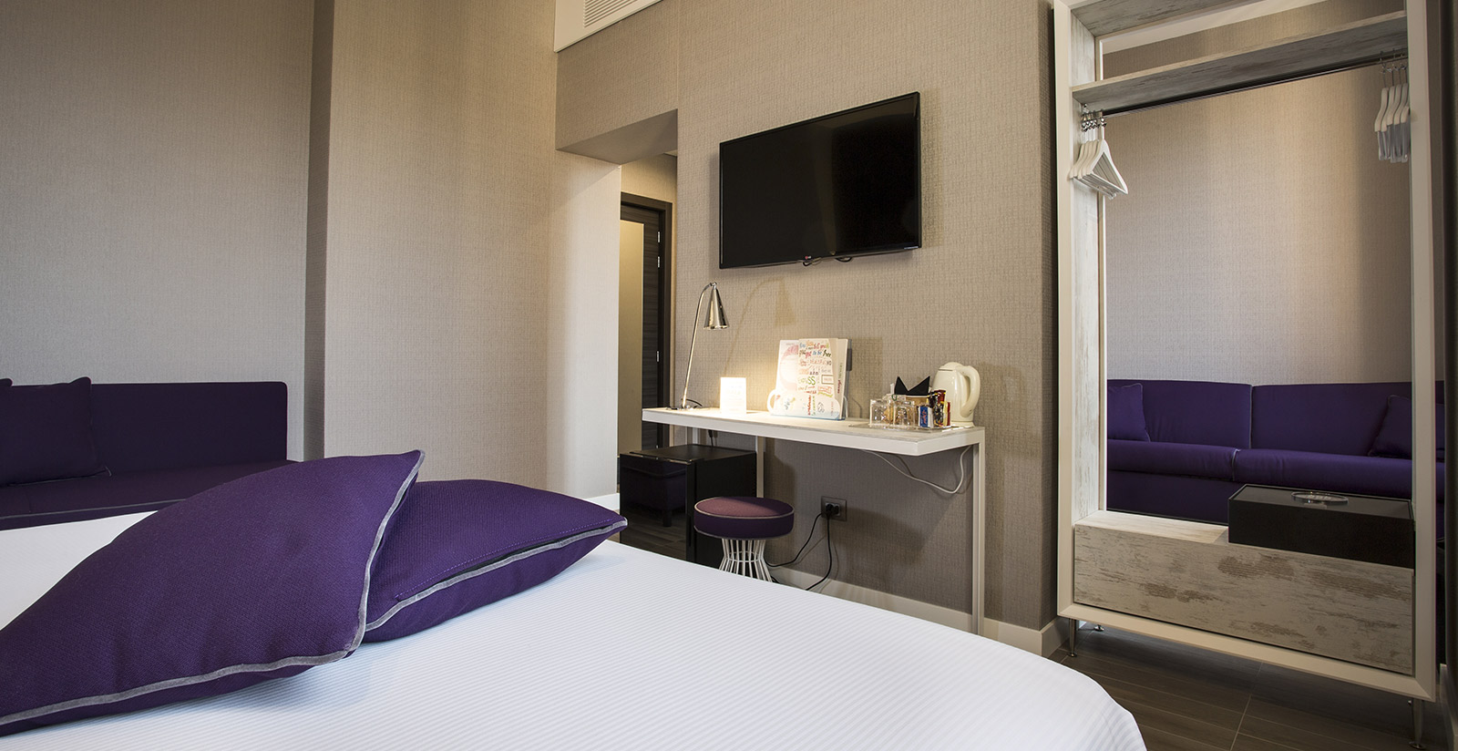 5family4_top - Rome Termini