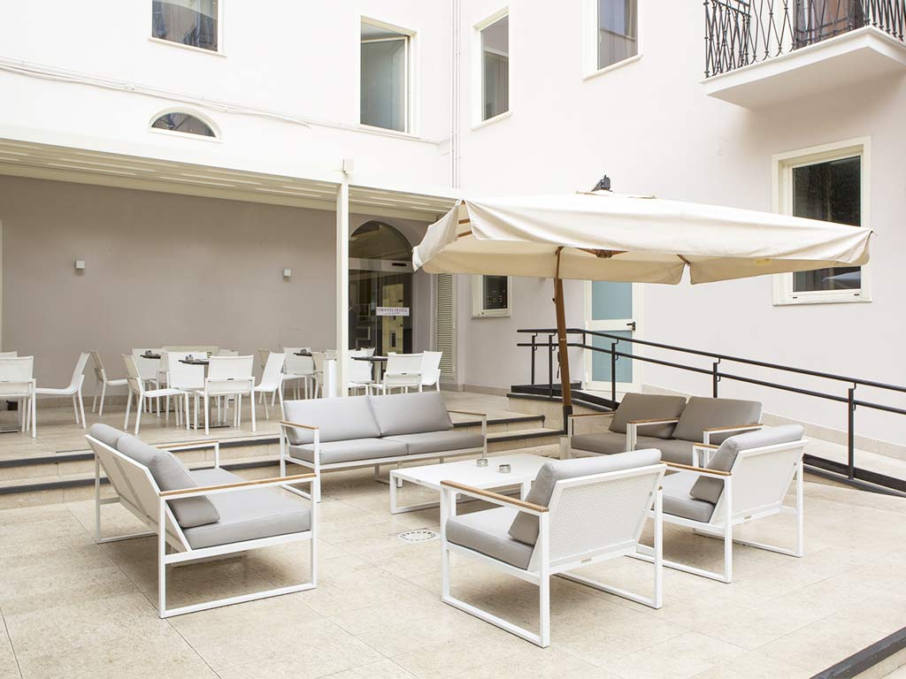 roma_termini_esterno1_gallery - Rome Termini